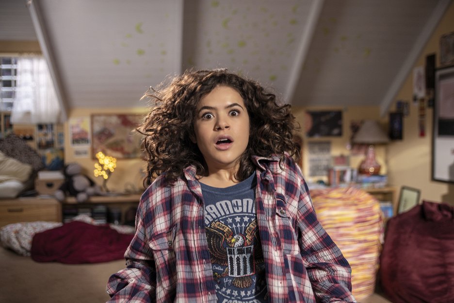 Zase 15 - (⊙_⊙) (S01E01) (2022) | ČSFD.cz