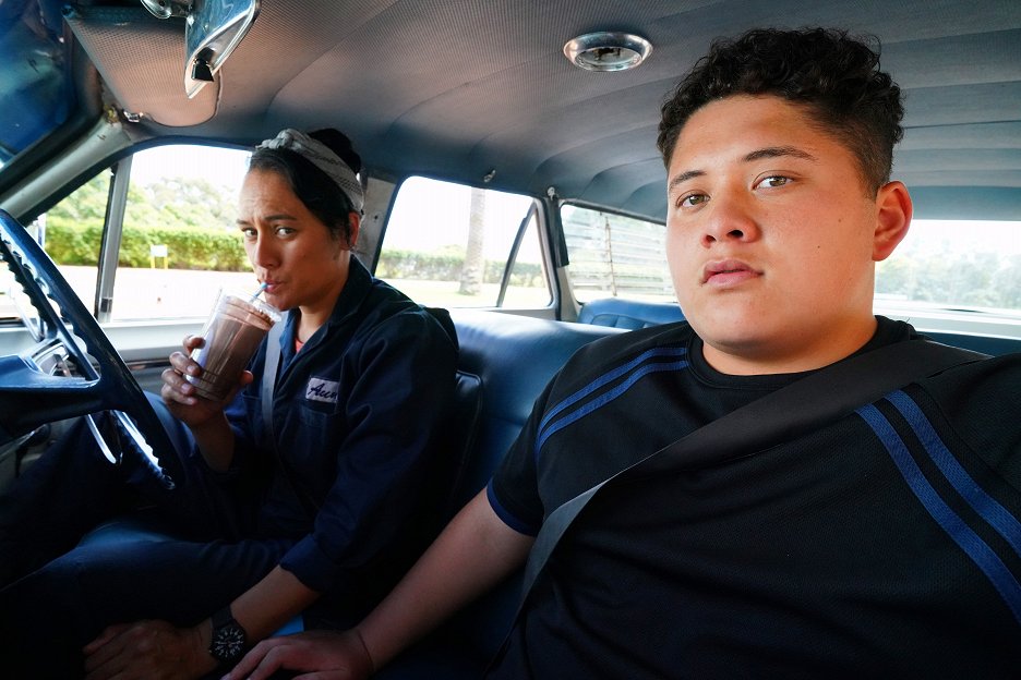 Hardball - Trial Town! (S02E06) (2021) | ČSFD.cz