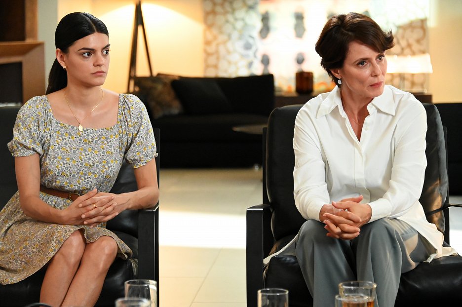 Cumelen Sanz | Galerie - Z filmu | ČSFD.cz