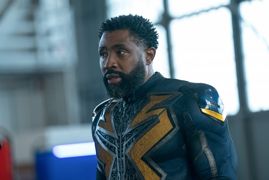 Flash - Armageddon, Part 3 (S08E03) (2021) | ČSFD.cz