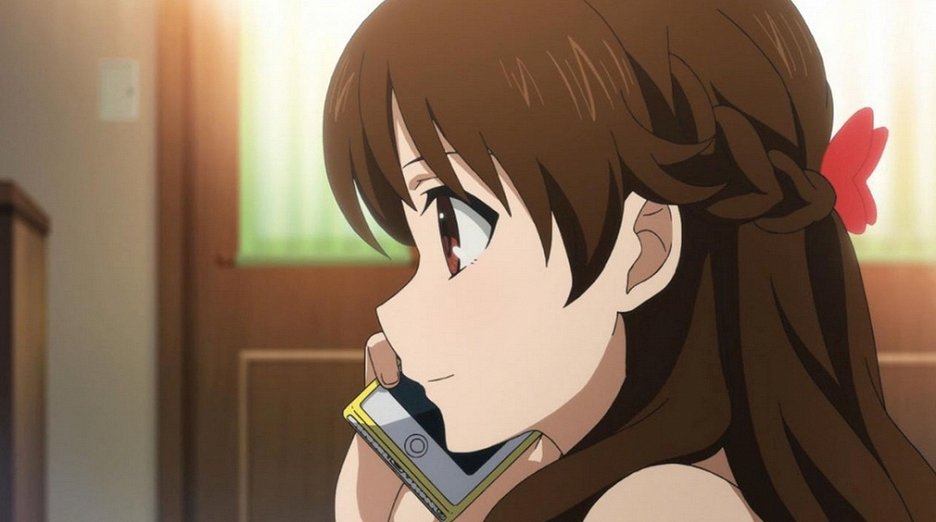 Glasslip - Cuki (E09) (2014) | ČSFD.cz