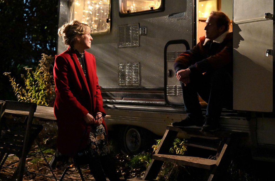 Neben der Spur ist auch ein Weg (2022) | ČSFD.cz