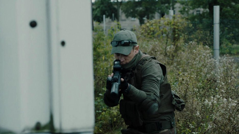 Agent Hamilton - Shadow World, del 2 (S02E06) (2022) | ČSFD.cz