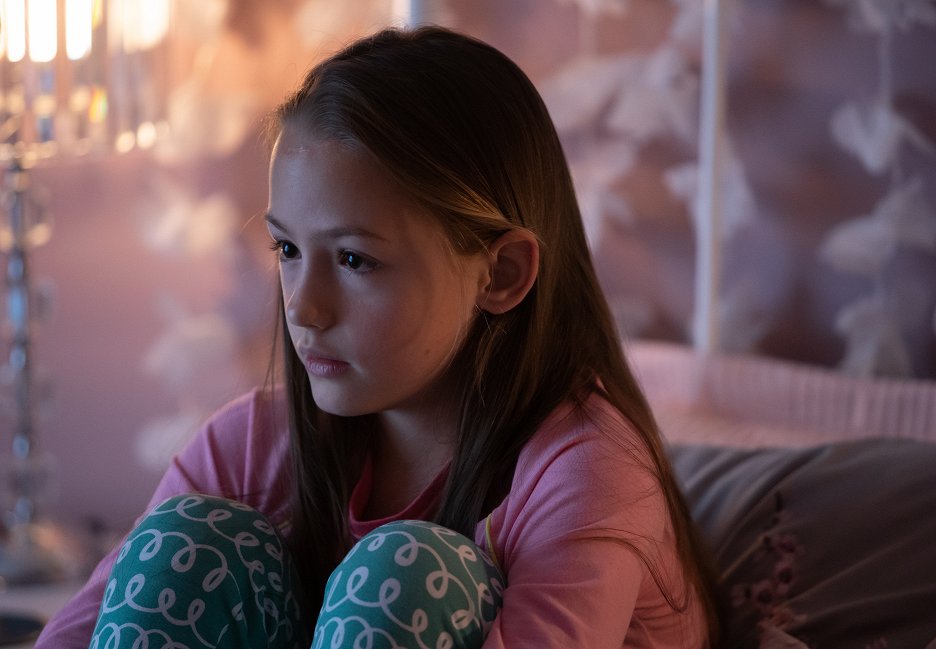 Hollington Drive - Episode 2 (E02) (2021) | ČSFD.cz