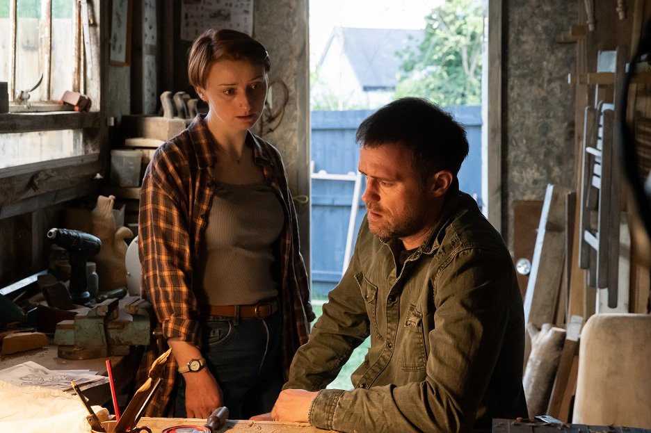 Hollington Drive - Episode 3 (E03) (2021) | ČSFD.cz