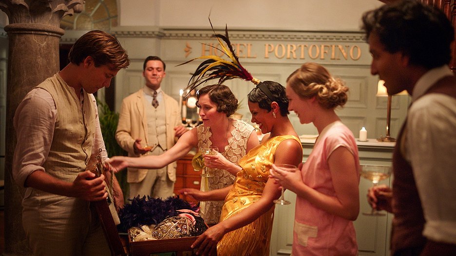 Oliver Dench | Galerie - Z filmu | ČSFD.cz