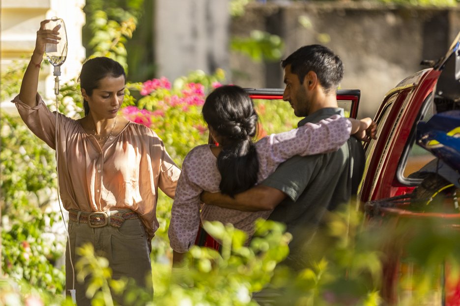 Nemocnice Dobrá karma - Epizoda 1 (S04E01) (2022) | ČSFD.sk