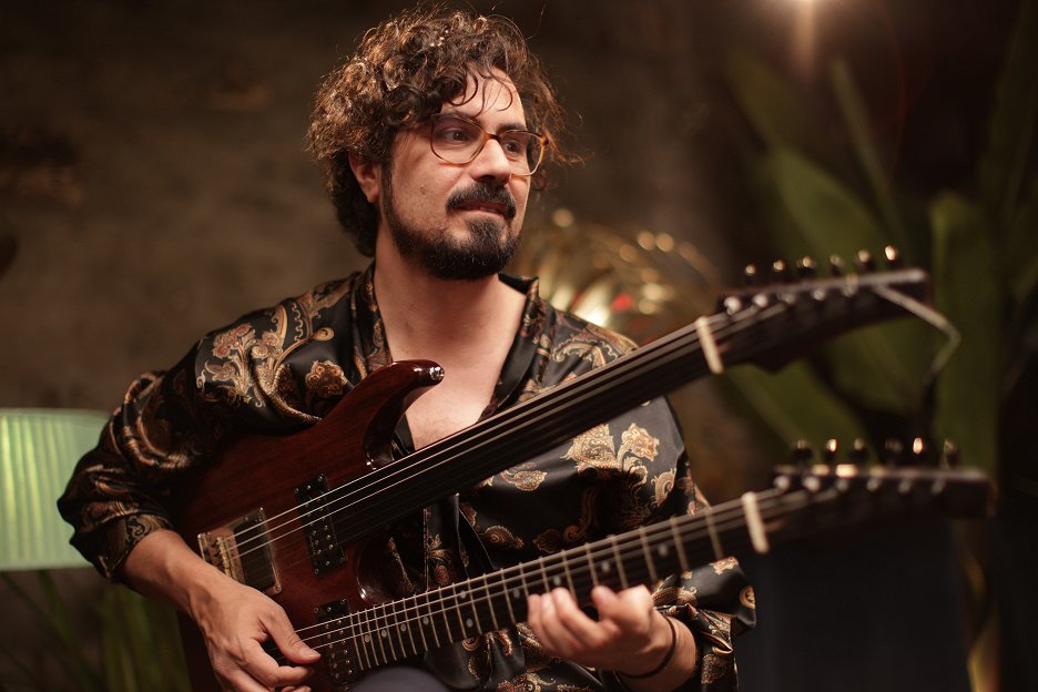 Wechselspiele: Golnar & Mahan Trio in St. Corona (2022) | ČSFD.cz