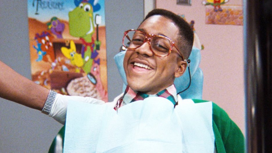 Family Matters - Good Cop, Bad Cop (S05E15) (1994) | ČSFD.cz