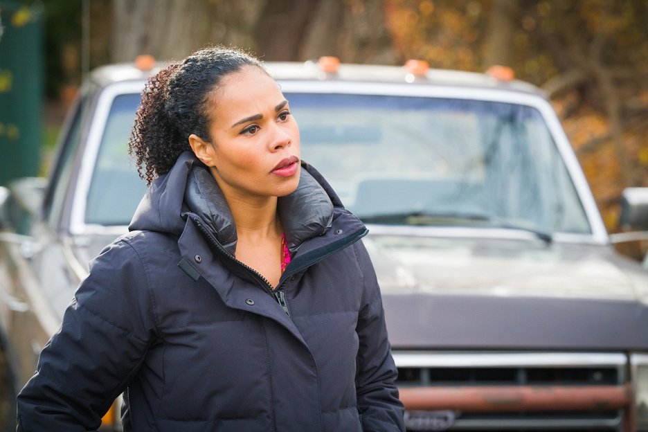 FBI: Most Wanted - Hunter (S03E11) (2022) | ČSFD.cz