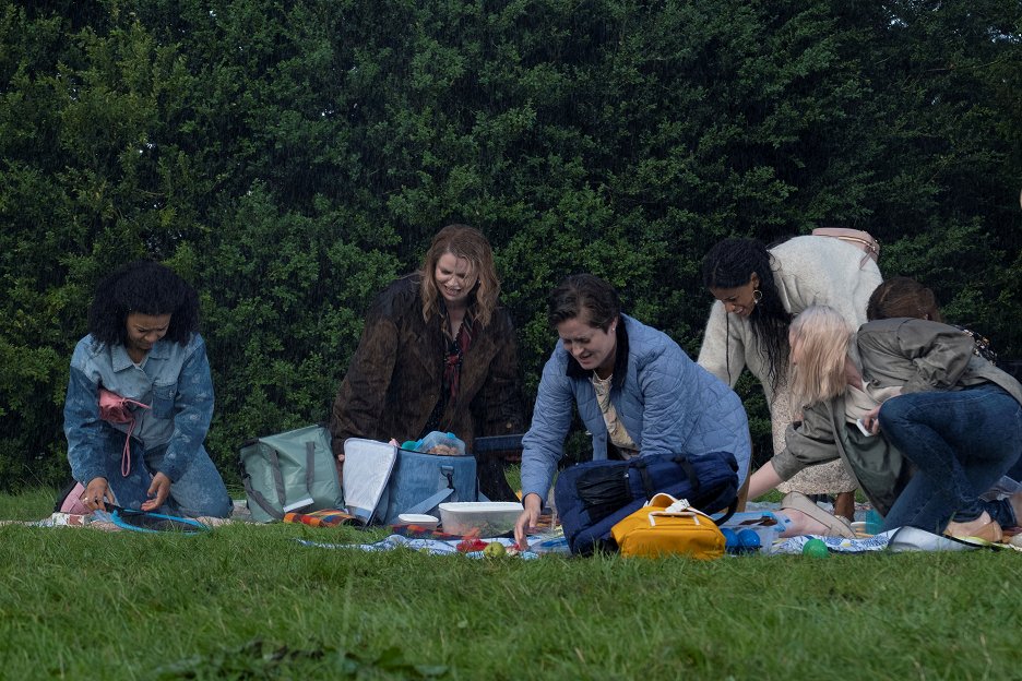 Midwichské kukačky - Why Are You Lying? (E05) (2022) | ČSFD.sk