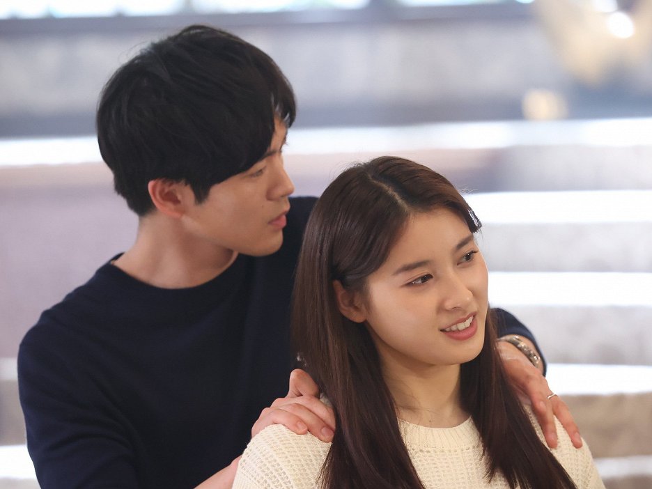 Jangotonaki ičizoku - Episode 4 (E04) (2022) | ČSFD.cz