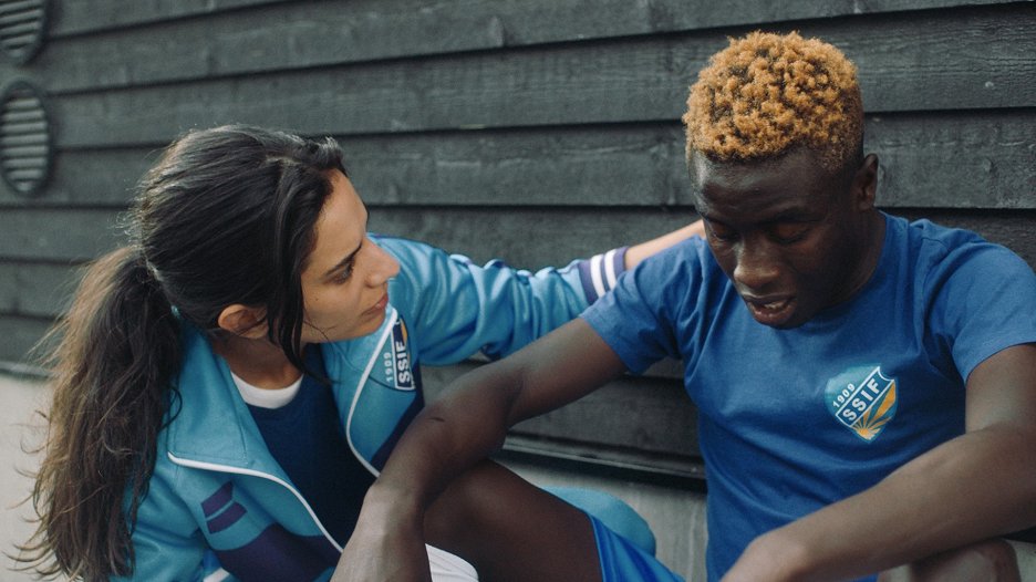 En mot en (2022) | ČSFD.cz