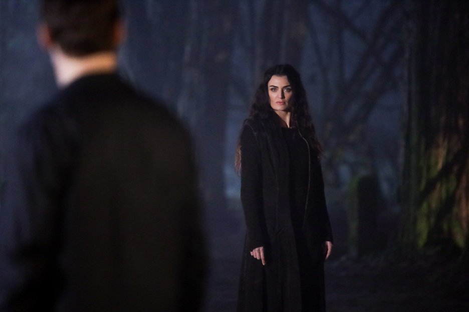 Motherland: Fort Salem - Cession in Session (S03E05) (2022) | ČSFD.cz