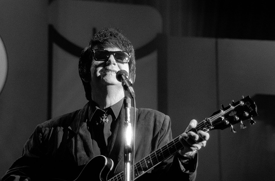 Roy Orbison and Friends: Black & White Night (1988) | ČSFD.cz