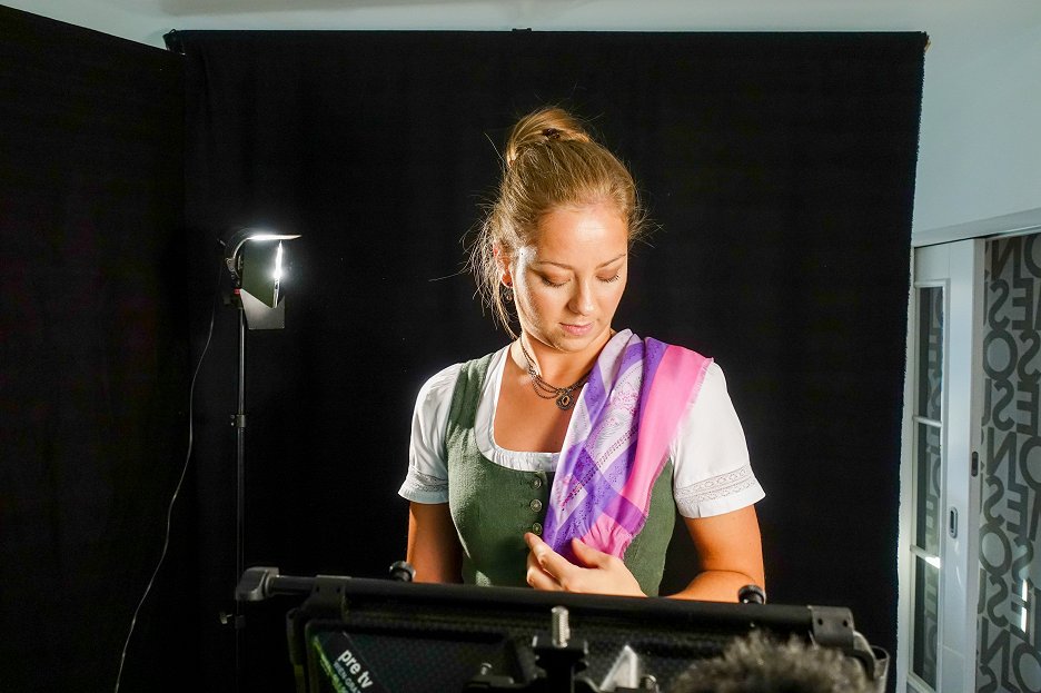 Ikonen Österreichs - Das Ausseer Dirndl (E21) (2022) | ČSFD.cz