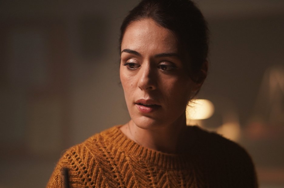 La Promesse - Episode 2 (E02) (2021) | ČSFD.cz