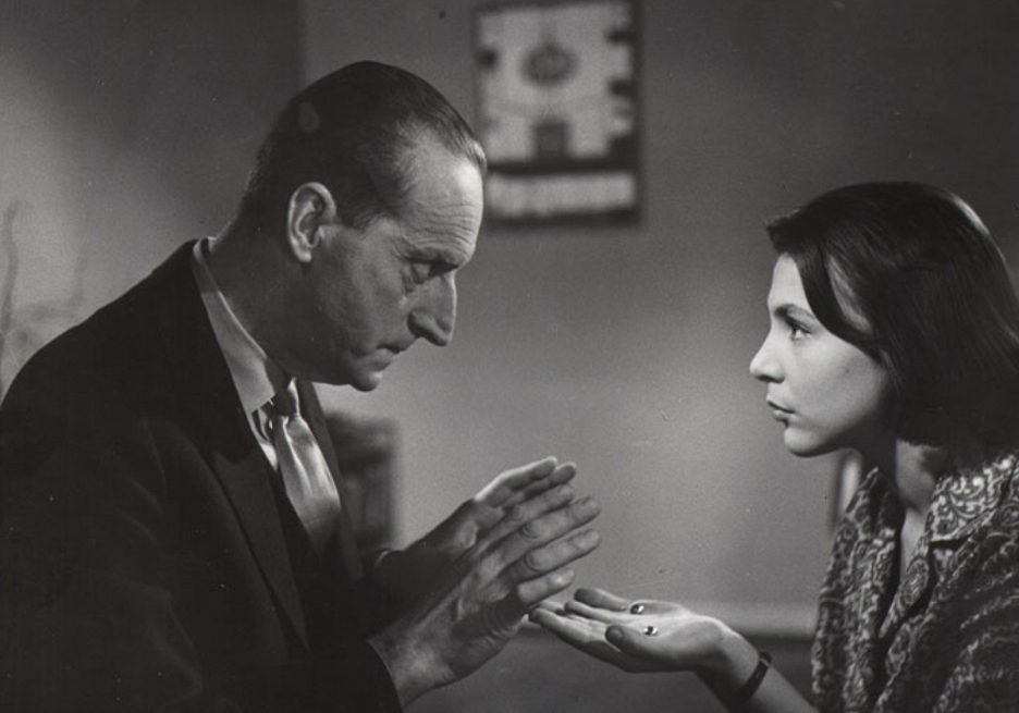 Hlas ze záhrobí (1962) | ČSFD.cz