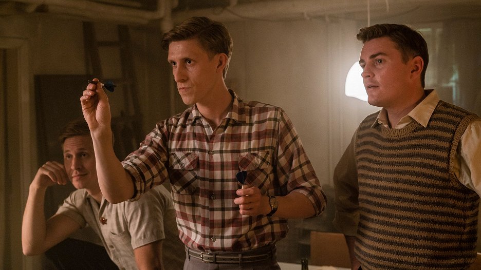 Zdravotní škola - Pod tlakem (S04E03) (2021) | ČSFD.cz