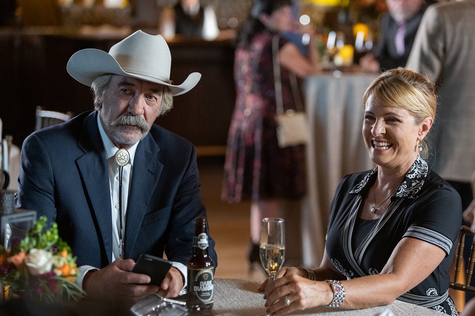 Ranč Heartland - Zlý Měsíc vychází (S15E03) (2021) | ČSFD.cz