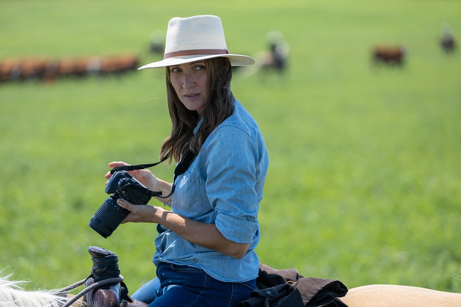 Ranč Heartland - Krev a voda (S15E05) (2021) | ČSFD.cz