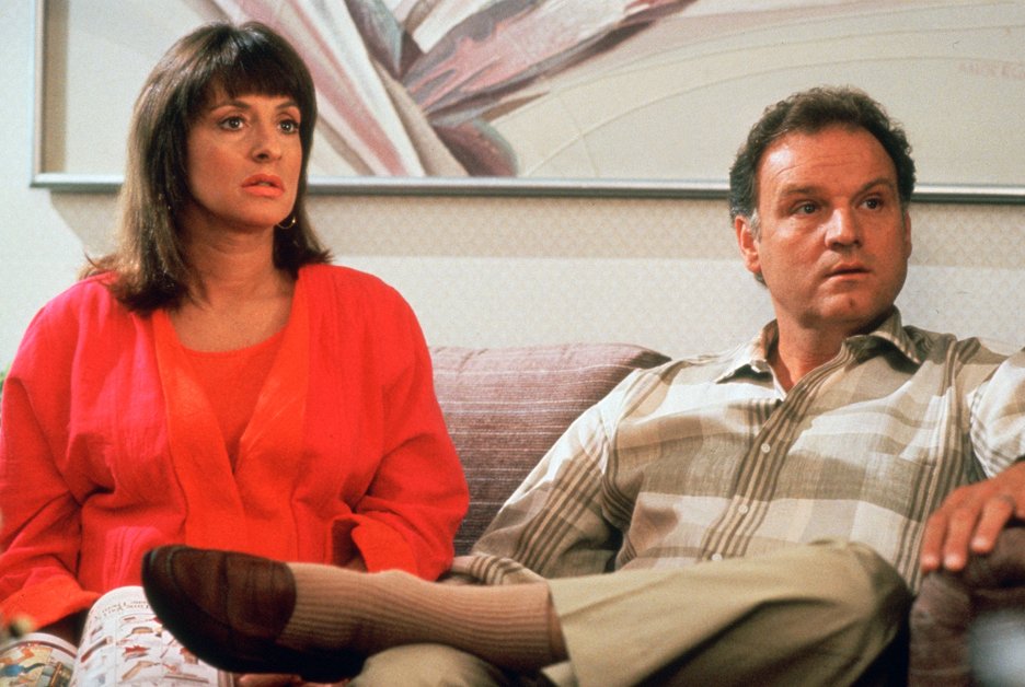 Life Goes On - Pilot (S01E01) (1989) | ČSFD.cz