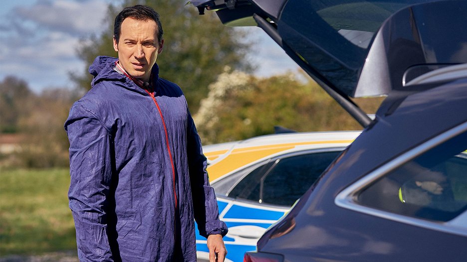 Tichý svědek - Matters of Life and Death: Part 1 (S24E09) (2021) | ČSFD.cz