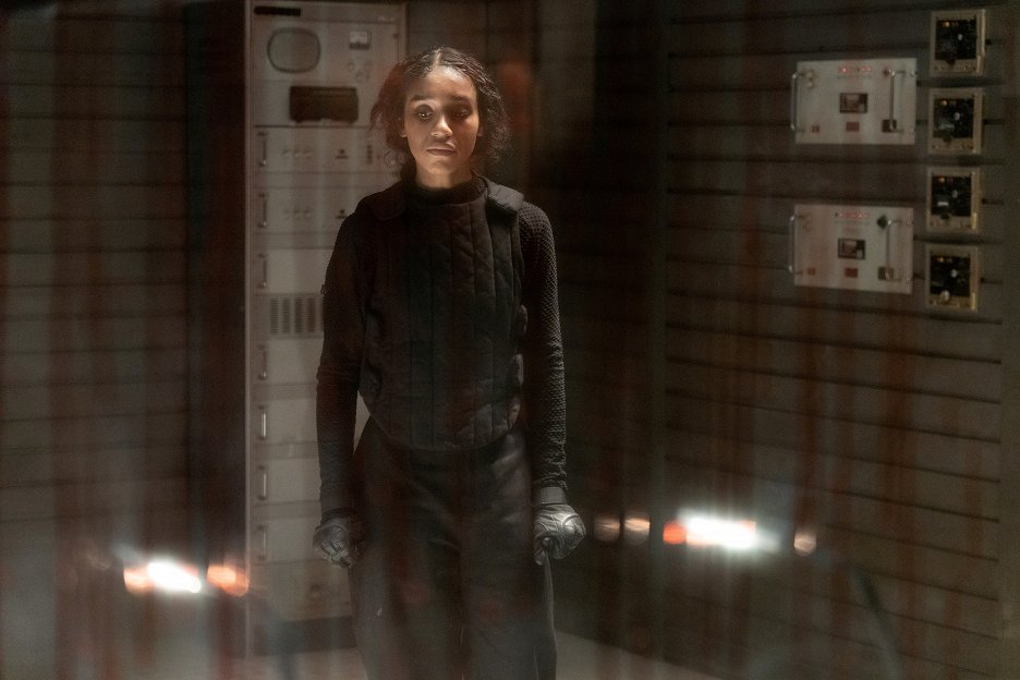 Intergalactic - Episode 3 (E03) (2021) | ČSFD.cz