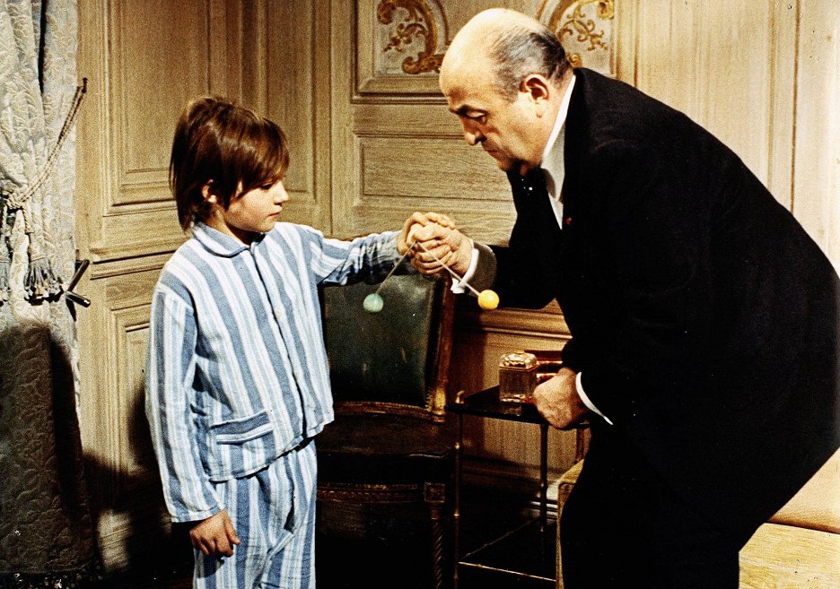 Tout le monde il est beau, tout le monde il est gentil (1972) | ČSFD.cz