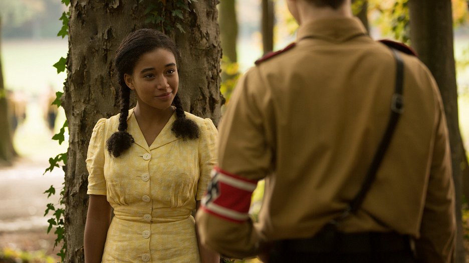 Where Hands Touch (2018) | ČSFD.sk