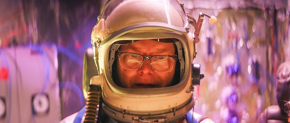 Linoleum (2022) | ČSFD.cz