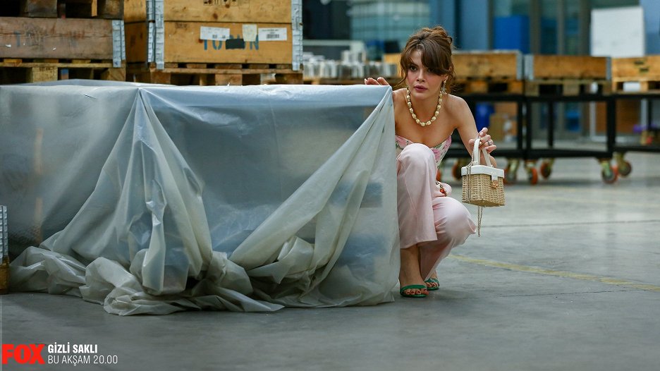 Gizli Saklı - Episode 6 (E06) (2022) | ČSFD.cz