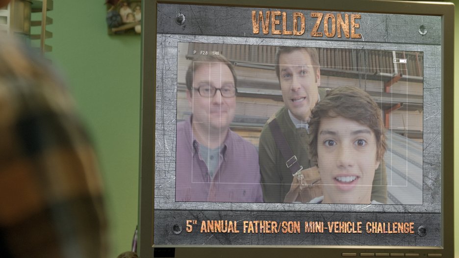 Anna a droidi - Parent Swap (S02E04) (2015) | ČSFD.cz