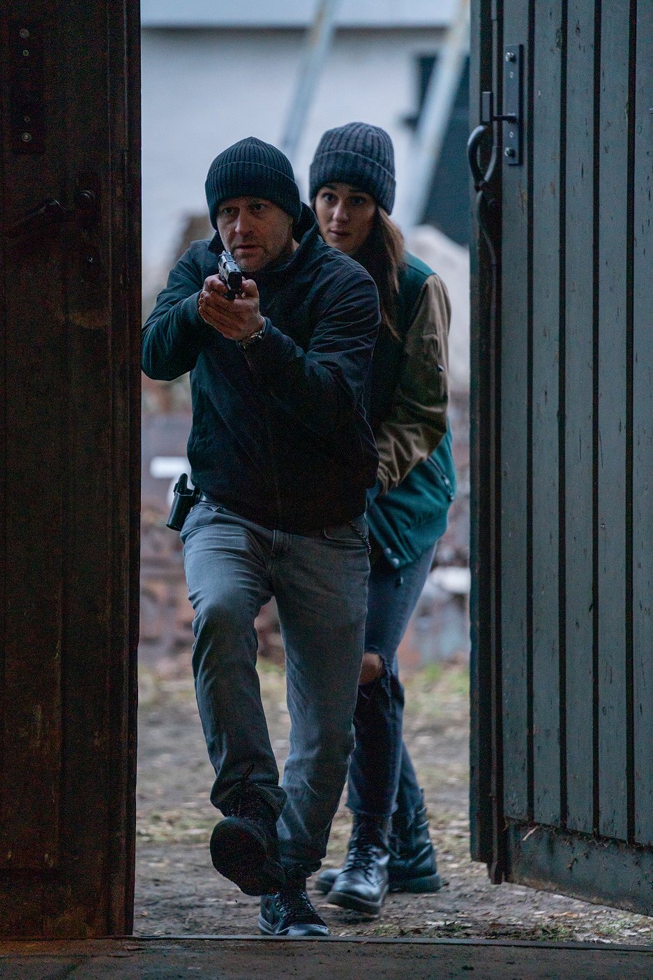 Jenseits der Spree - Mutterliebe (S02E05) (2022) | ČSFD.cz