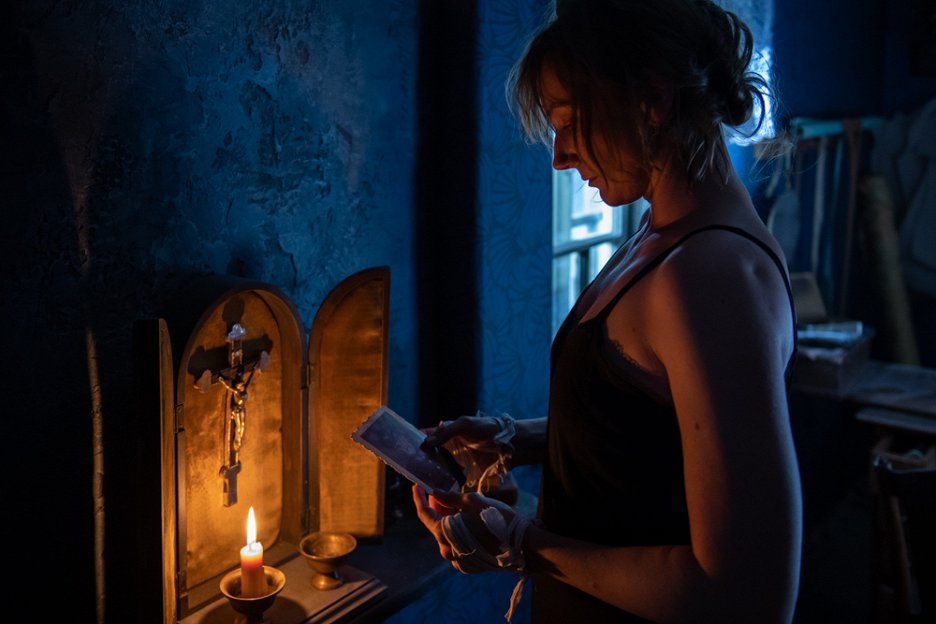 Ema a smrtihlav (2024) | ČSFD.cz