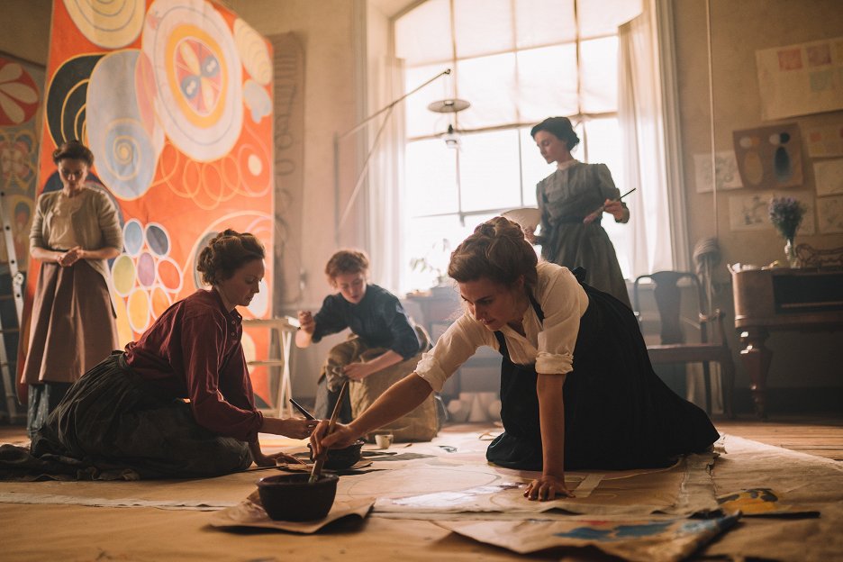 Hilma (2022) | Galerie - Z filmu | ČSFD.cz
