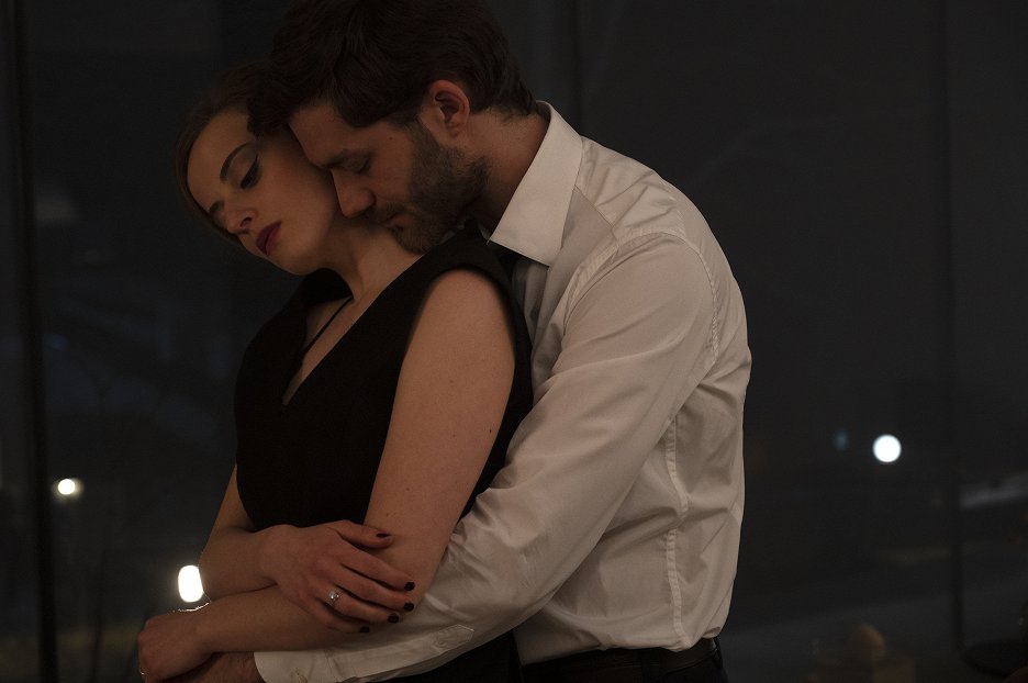 L'uomo sulla strada (2022) | ČSFD.cz