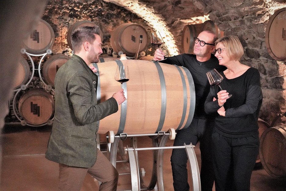 Heimatleuchten - Burgen, Plutzer, rote Reben – Mit Richard Deutinger im ...