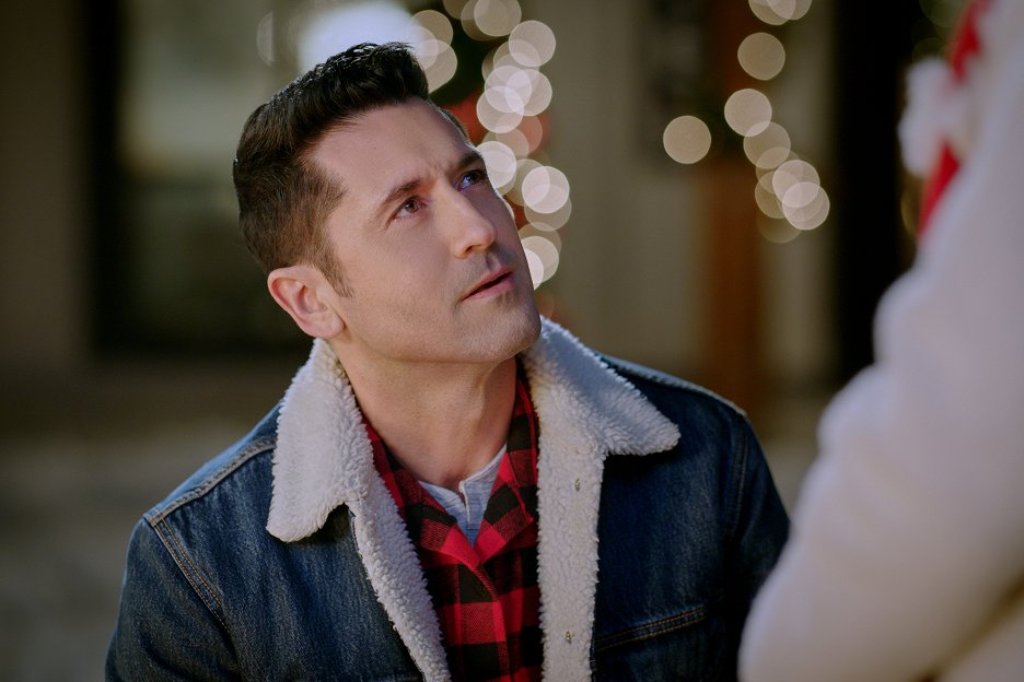 A Cozy Christmas Inn (2022) | ČSFD.cz