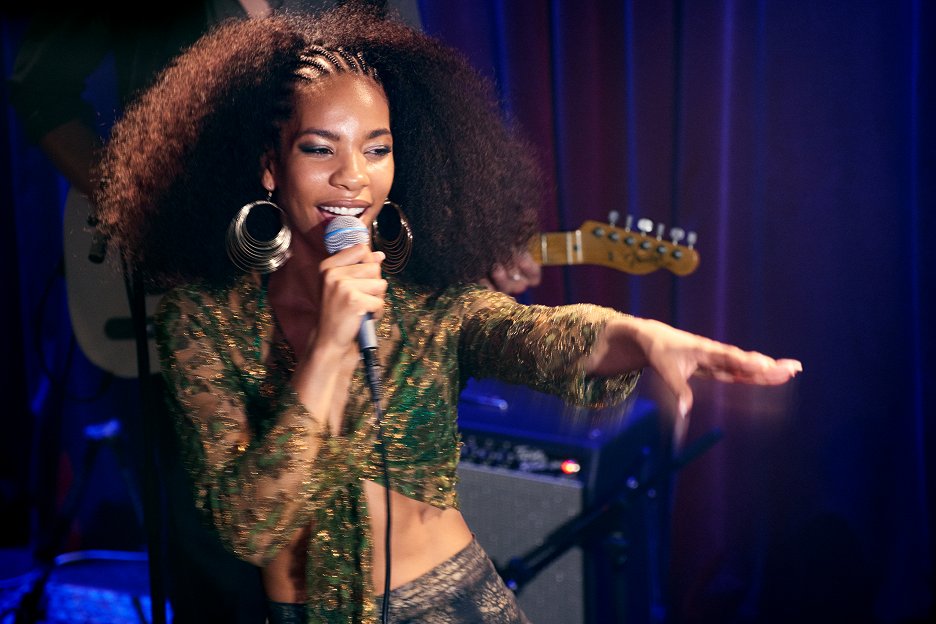 The Playlist - Průmysl (E02) (2022) | ČSFD.cz