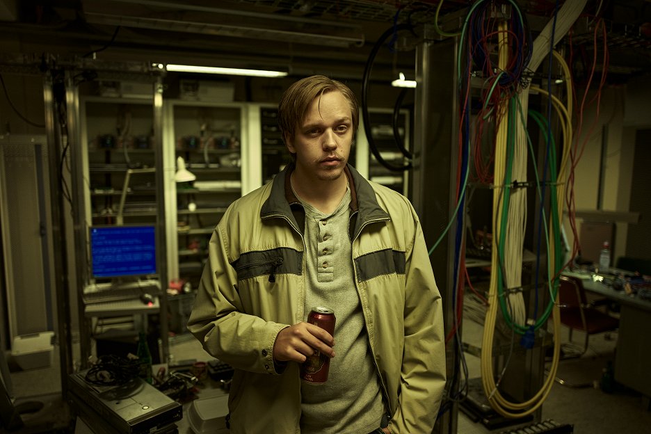 The Playlist - Průmysl (E02) (2022) | ČSFD.cz