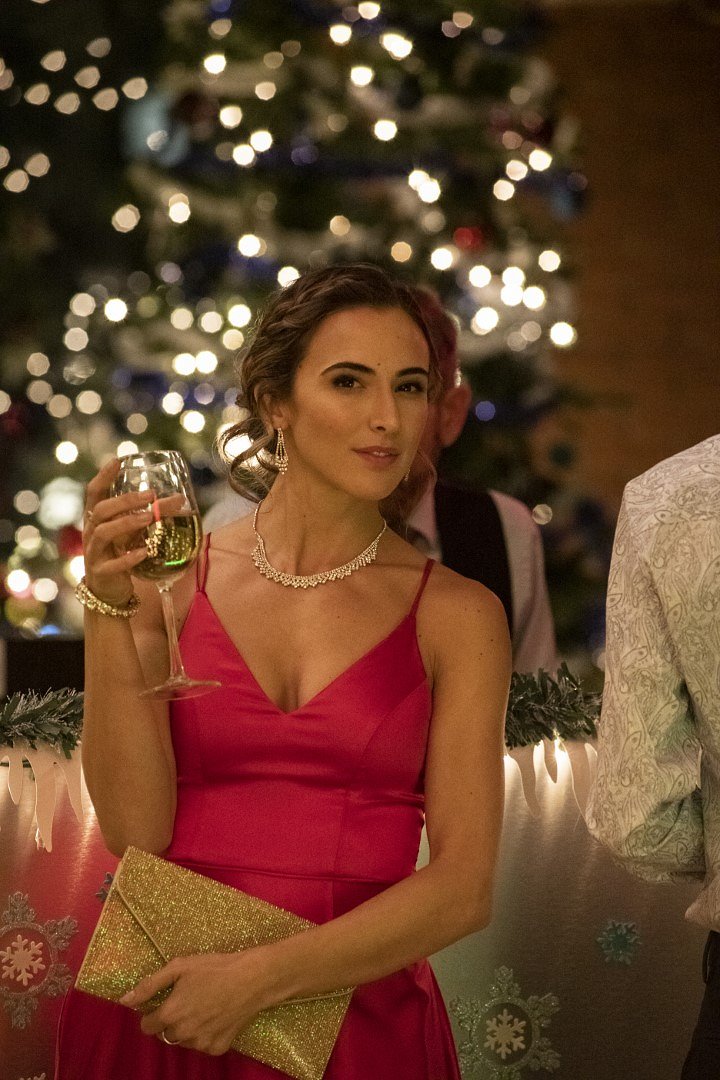 Vánoční výpomoc (2020) | ČSFD.sk