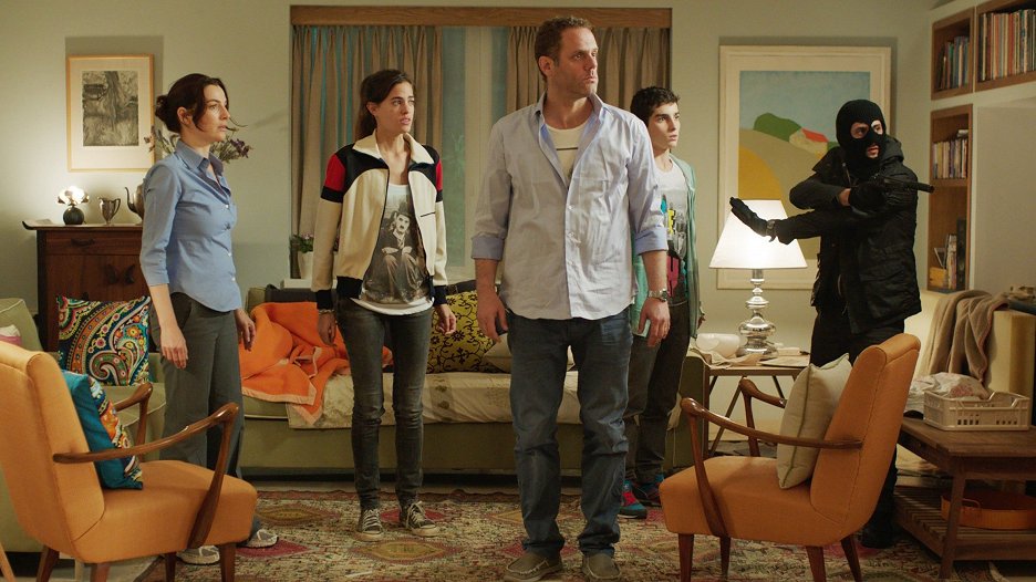 Bnei Aruba - Episode 4 (S01E04) (2013) | ČSFD.cz