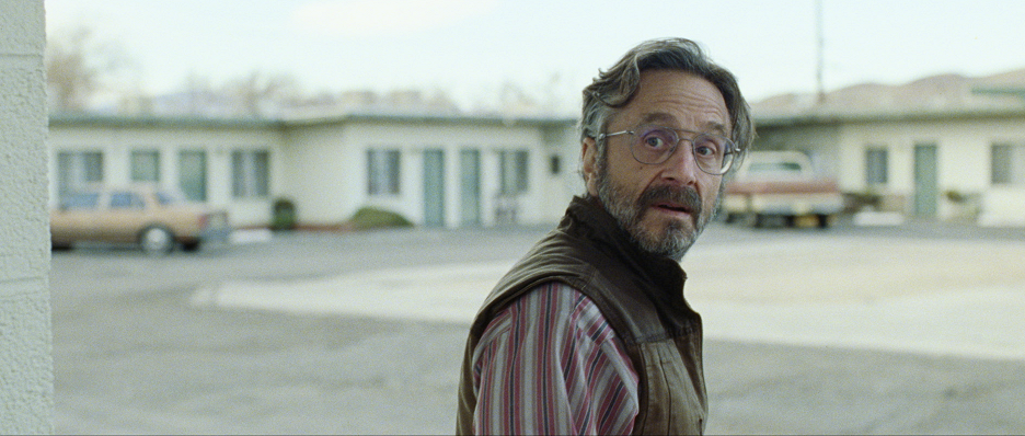 To Leslie (2022) | ČSFD.cz