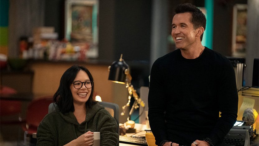 Mythic Quest: Raven's Banquet - Let vesmírem (S03E01) (2022) | ČSFD.cz