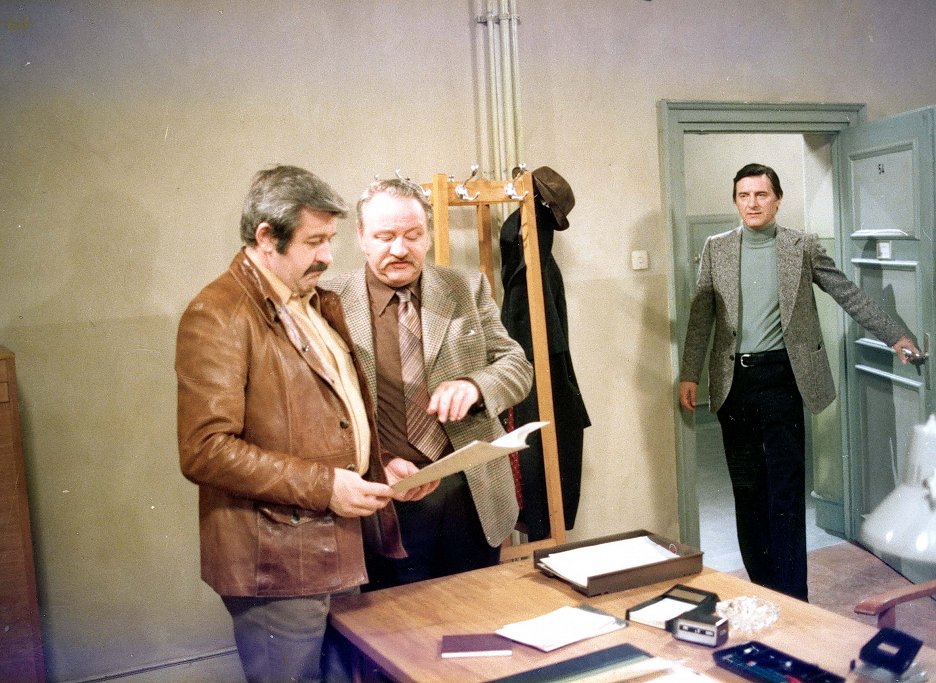 Místo činu - Schüsse in der Schonzeit (S08E08) (1977) | ČSFD.cz