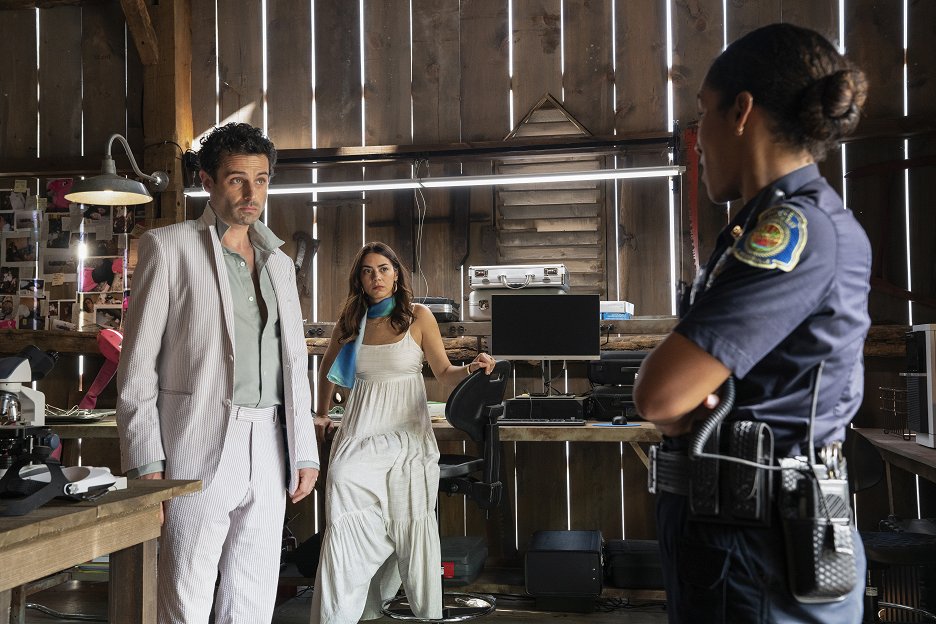 Panhandle - One Billboard Outside Boggsville, Florida (E02) (2022) | ČSFD.cz