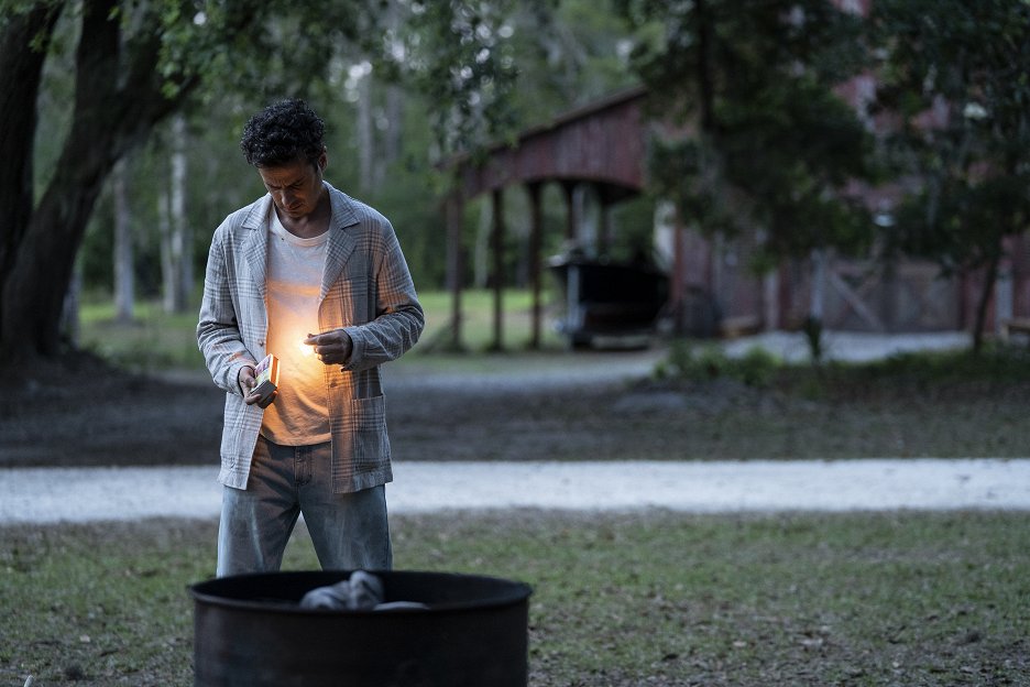 Panhandle - Sex, Lies and Ponce de Leon (E04) (2022) | ČSFD.cz