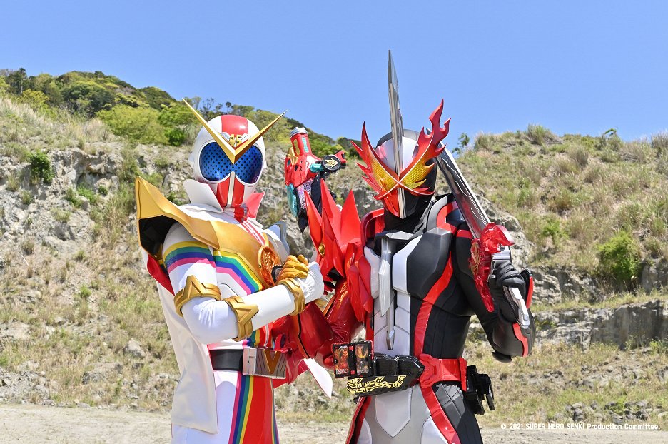 Kamen Raidâ Seibâ + Kikai Sentai Zenkaijâ: Supâhîrô Senki (2021) | ČSFD.cz