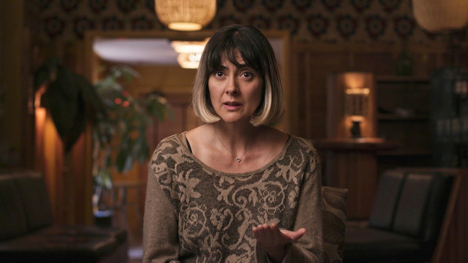 Slib - The Breach (S02E04) (2022) | Galerie - Z epizody | ČSFD.cz